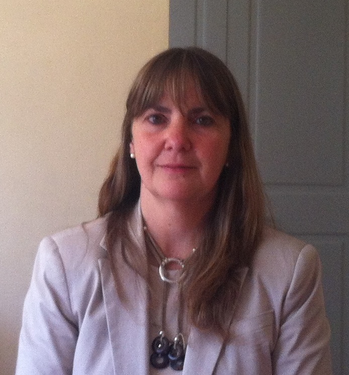 María Asunción Lavín I. - Facultad de Gobierno