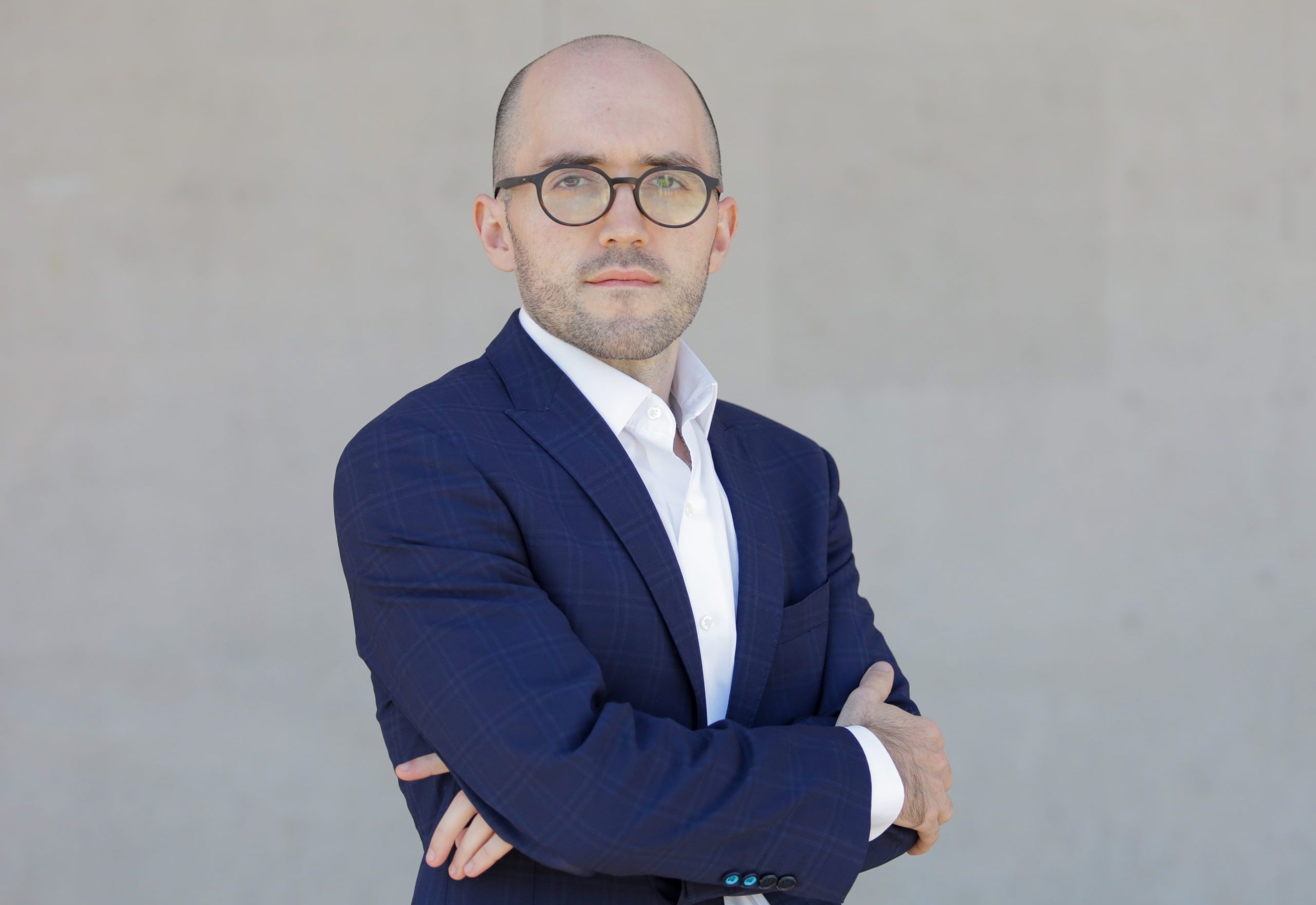 Juan Pablo Sims - UDD Facultad de Gobierno