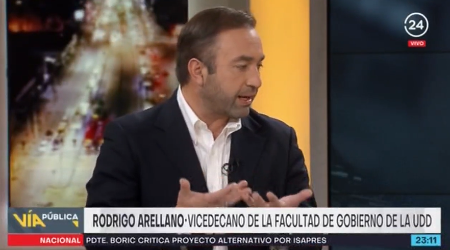 Rodrigo Arellano comenta en Vía Pública la interpelación a Tohá y ...
