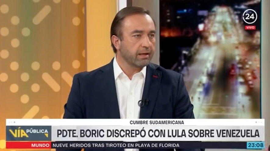 Rodrigo Arellano analizó la actualidad política del país en Vía Pública ...